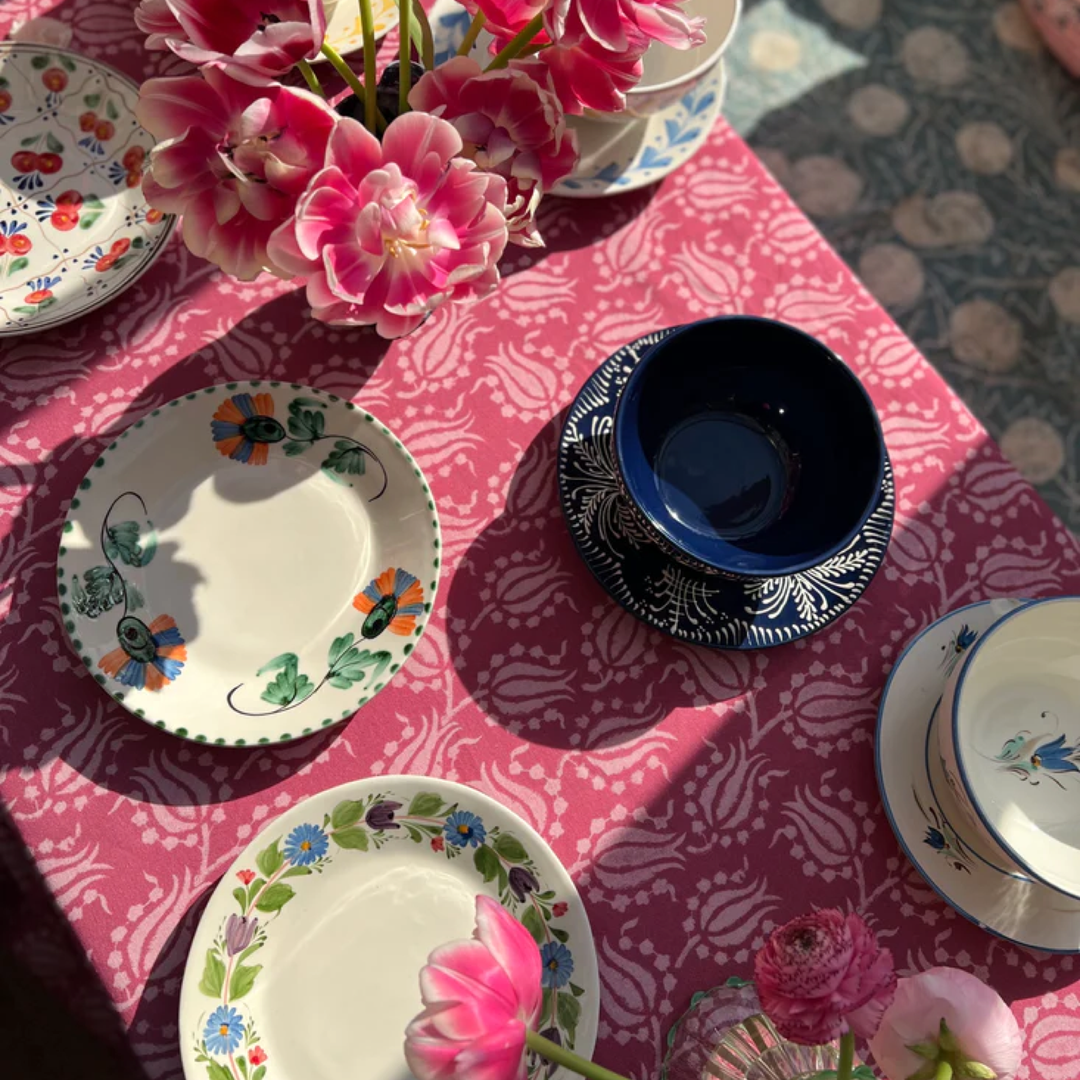 Carnation Dinner Plate – Carolina Irving and Daughters